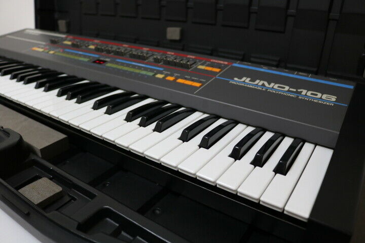 MATRIXSYNTH: Roland Juno 106 SN 472657 w/ Case
