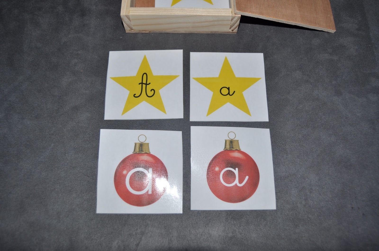 ma petite fabrique montessori: coffret lettres de l’alphabet de Noël