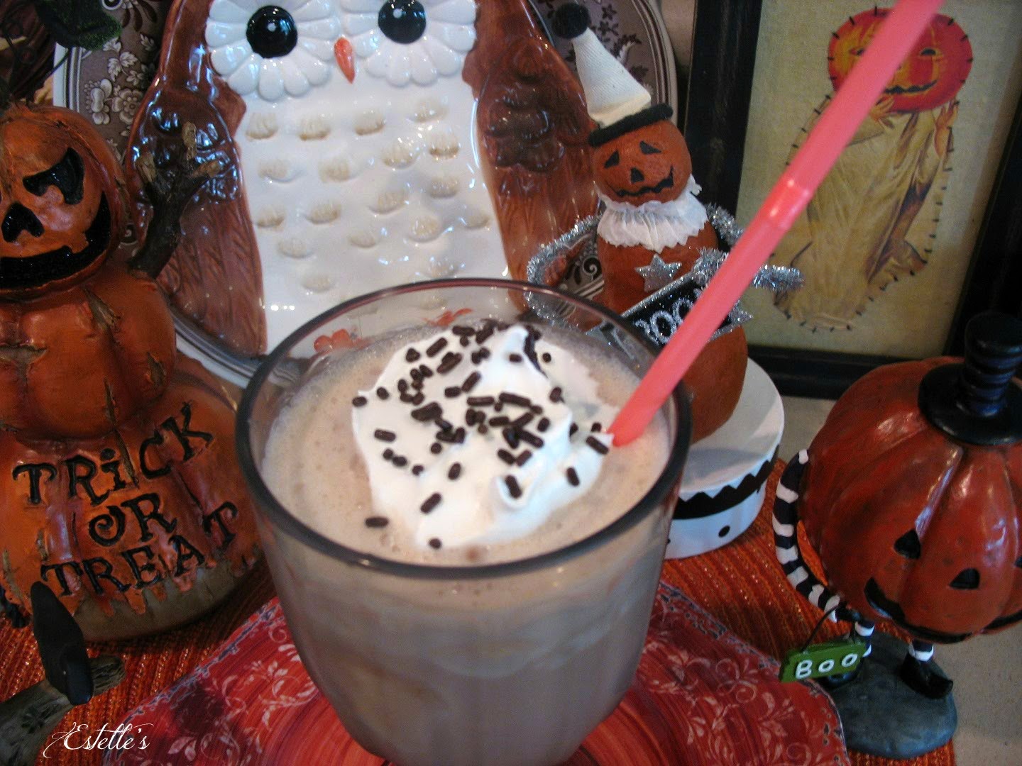 Estelle's: CHOCOLATE PUNCH!