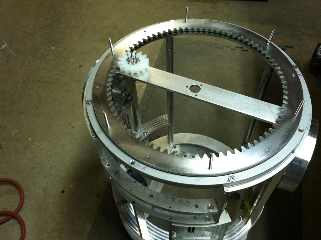 Paul's Second R2-D2 Build: Dome gear, dome drive and more