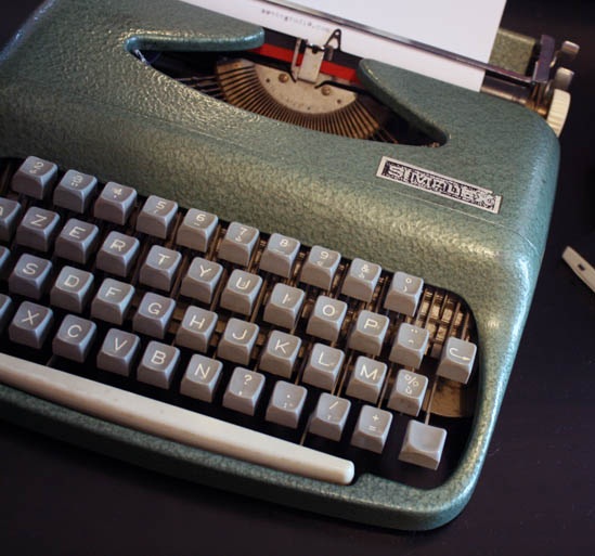 oz.Typewriter: Six Consul Portable Typewriters from Czechoslovakia ...