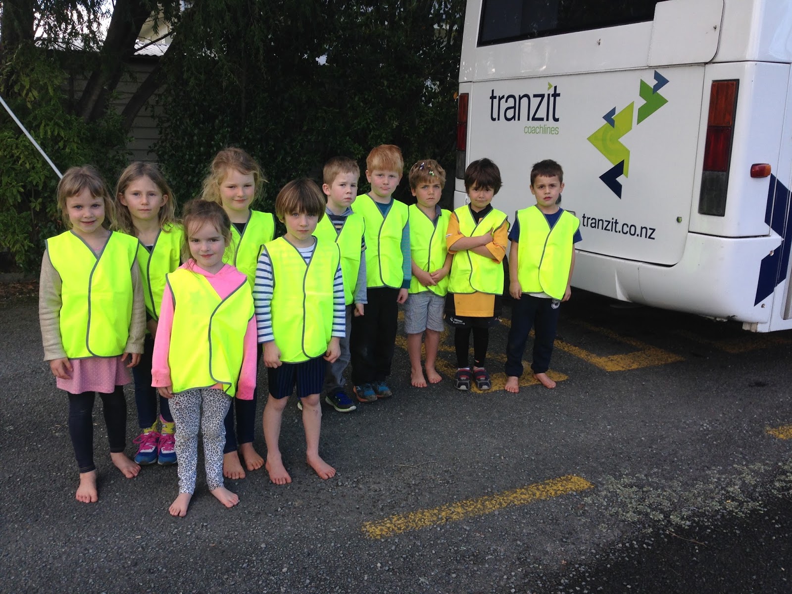 Gladstone School Principal's Blog: School Bus High Visibility Vests
