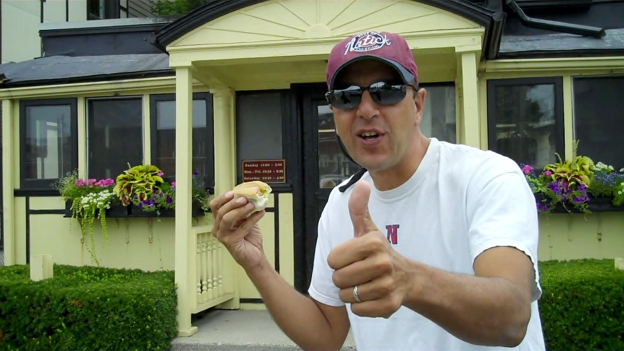 The Hot Dog Truck: A Hot Dog a Day Number 29: Casey's Diner in Natick, MA