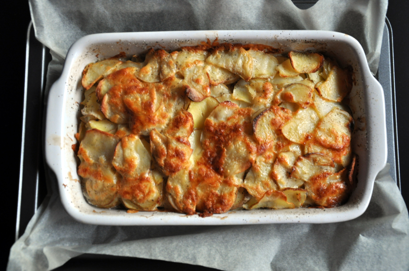 Domácí gastronomie: Gratinované brambory s brokolicí