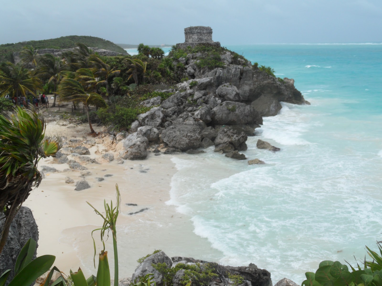 VISITAR TULUM, a fortaleza maia junto ao mar | México