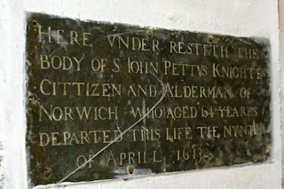 Mountain Genealogists: Tombstone Tuesday - Sir John Pettus