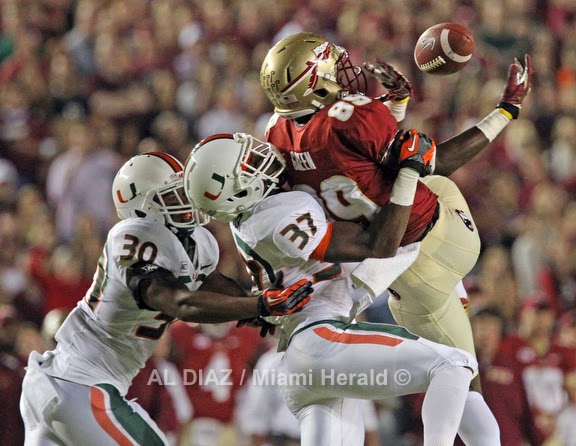 AL DIAZ PHOTO: FSU Dukes It Out Defeating UM 41-14