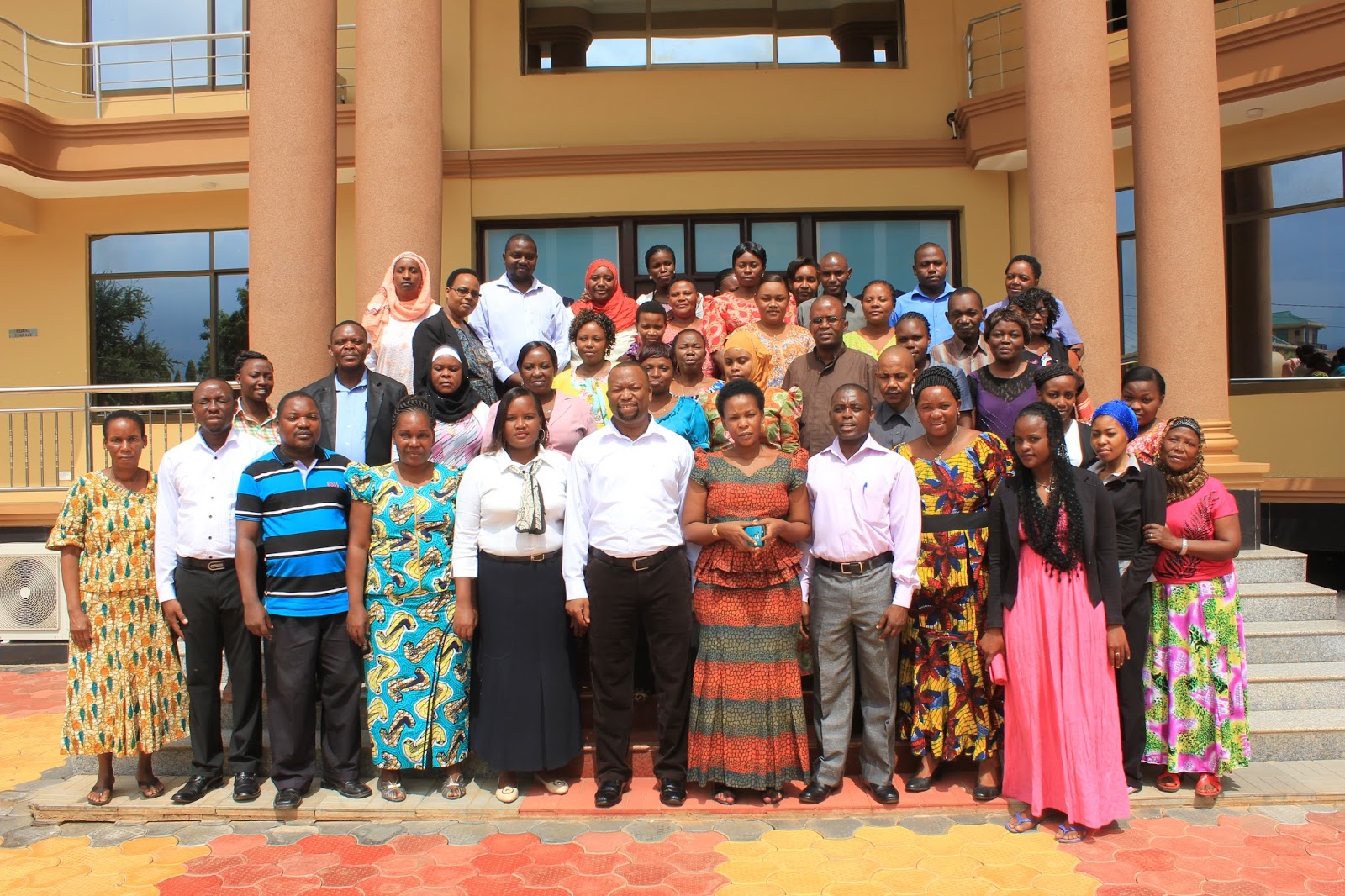 JUDICIARY OF TANZANIA: MAFUNZO YA HUDUMA KWA WATEJA KWA WATUMISHI WA ...