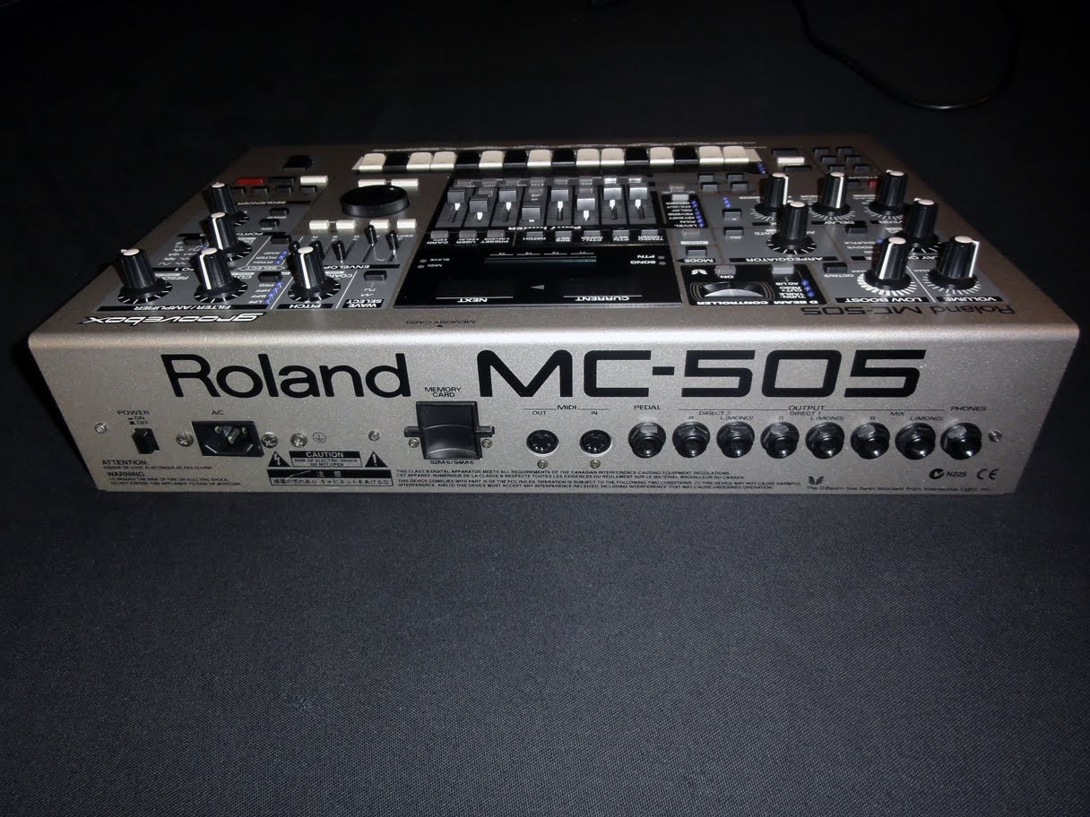 MATRIXSYNTH: Modified Roland MC-505 all blue LEDs and NEW blue LCD