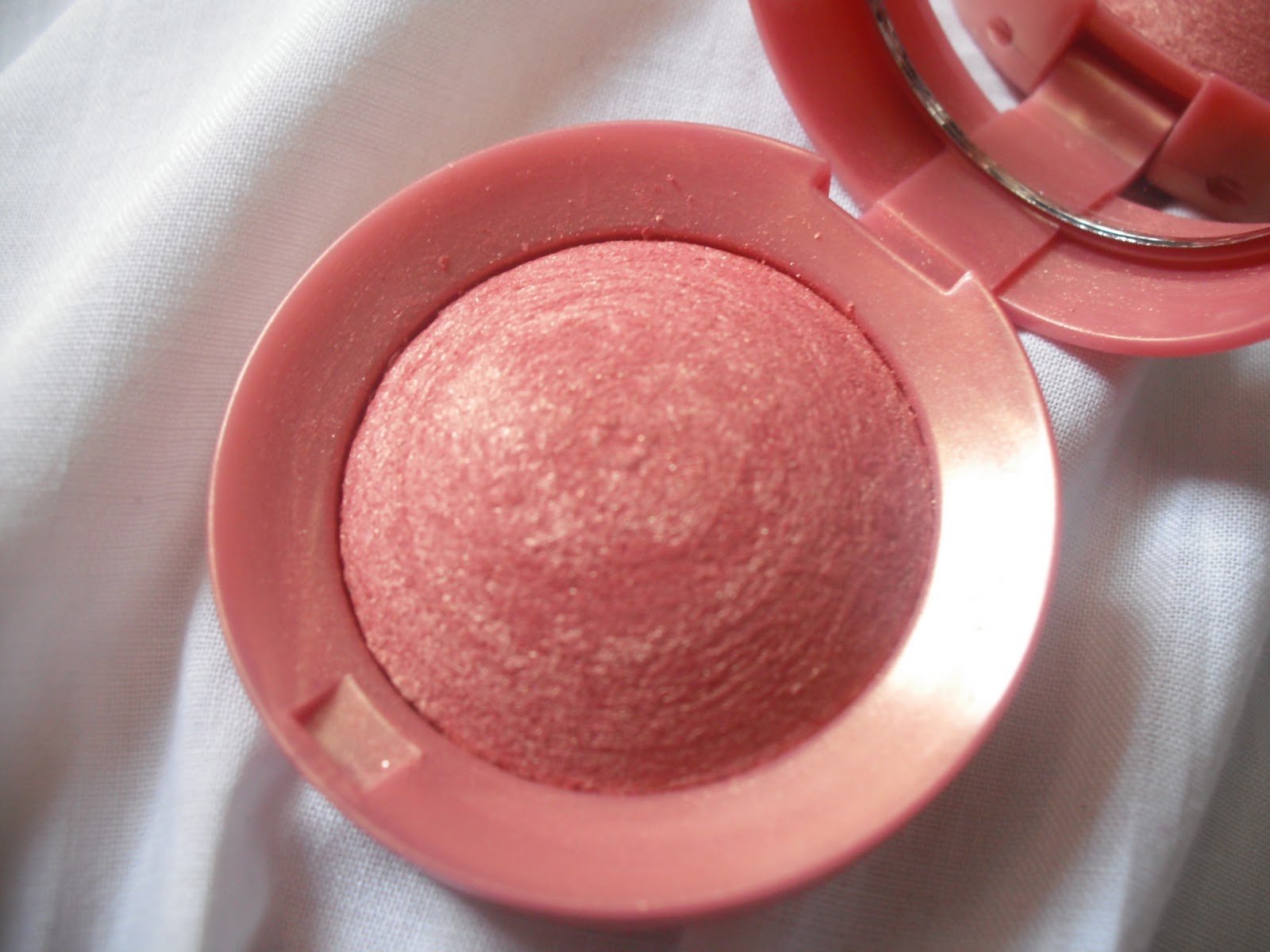 Vivacious Flair: Bourjois Paris Pot Blush ~ Lilas D'or ~ Review snd ...