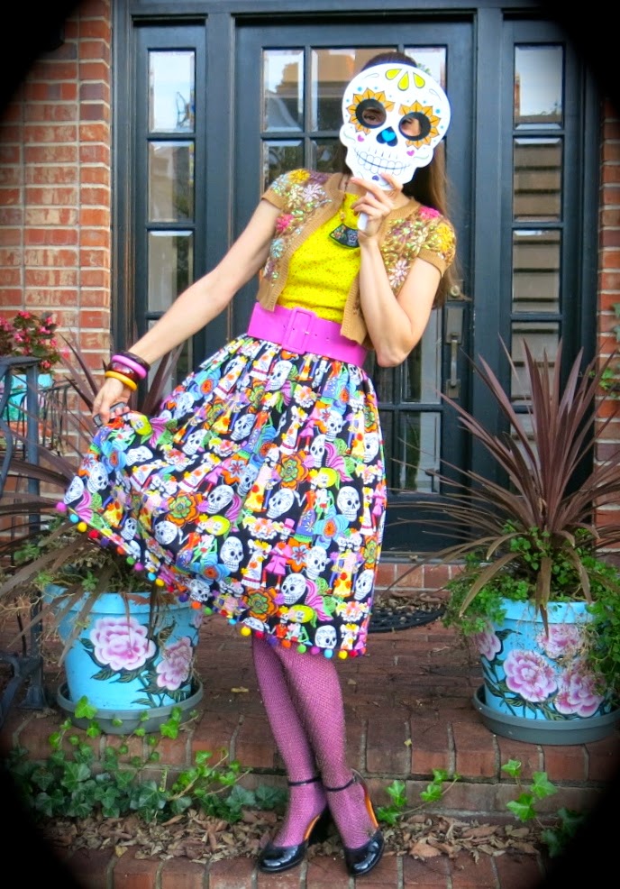 Cassie Stephens: DIY: Top Ten Spooky Ensembles!