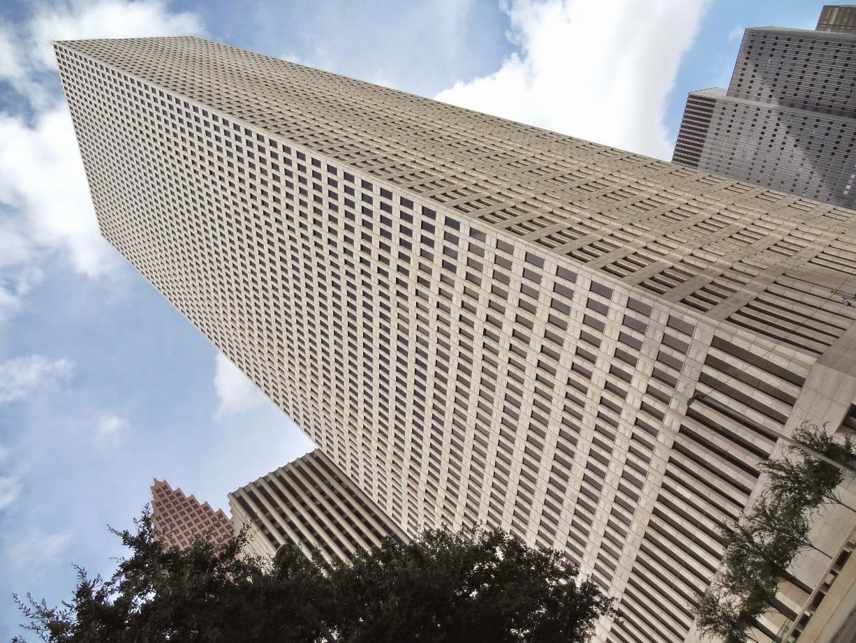 Houston in Pics: 1 Shell Tower and Plaza after renovation (various angl