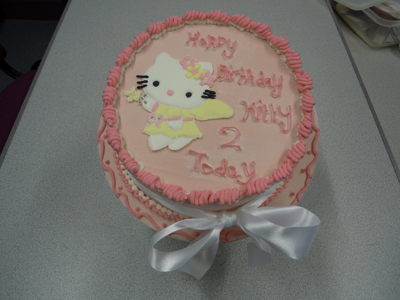 Flour Power Cake Journey: Runout (Flooding) Royal Icing Class Projects