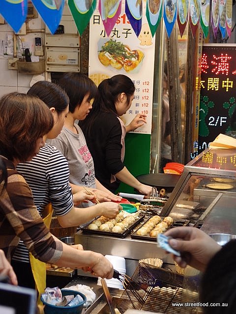 B-Kyu: China Tour ~ A Quick Stopover in Hong Kong