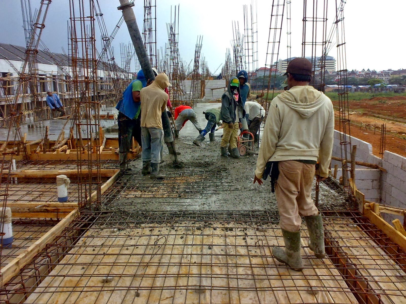 HEBEL BATA: Perbandingan-Panel-Lantai-AAC-dan-Plat-Beton