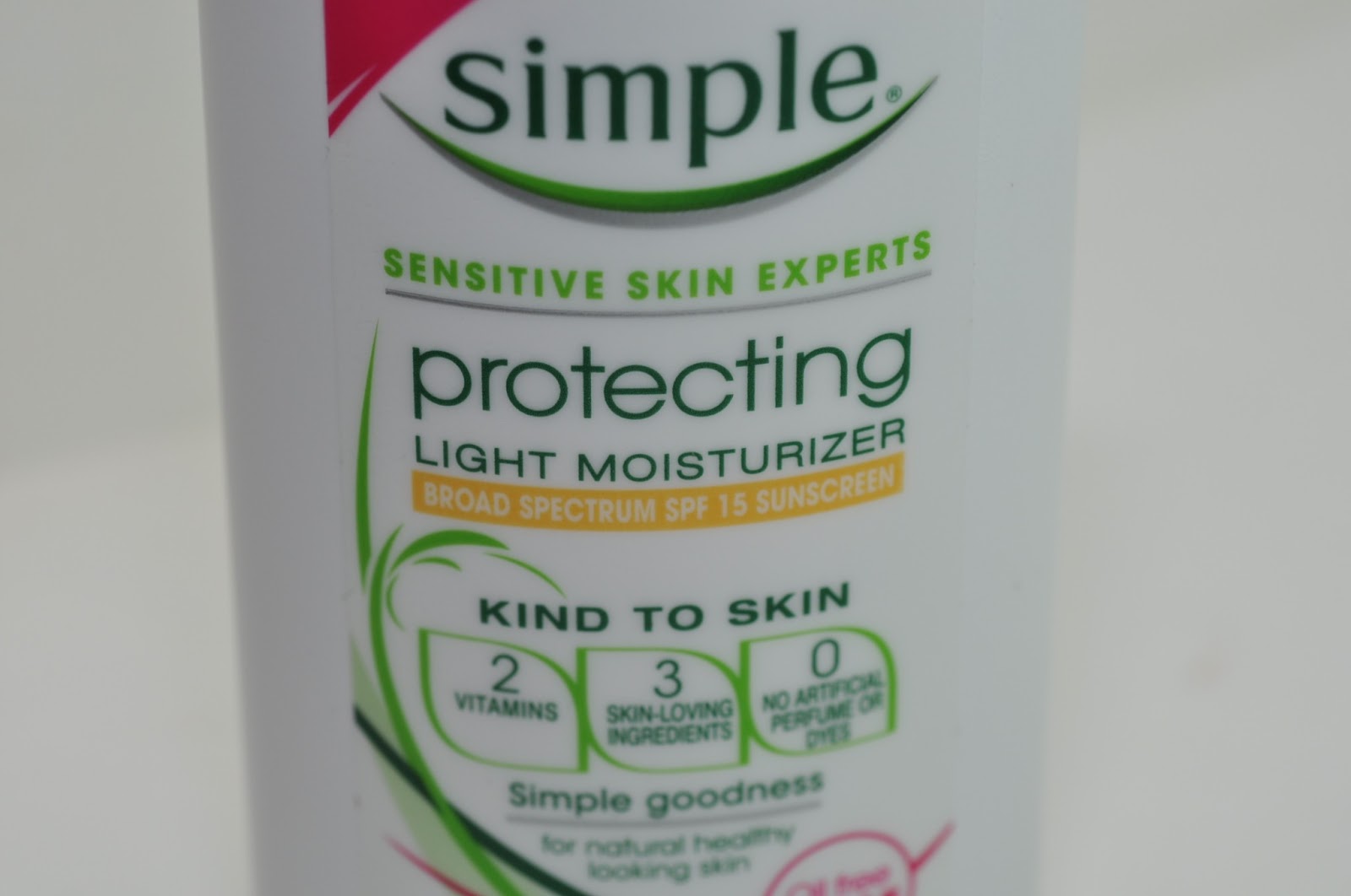 Simple Skincare Protecting Light Moisturizer Review and A Chance to Try ...