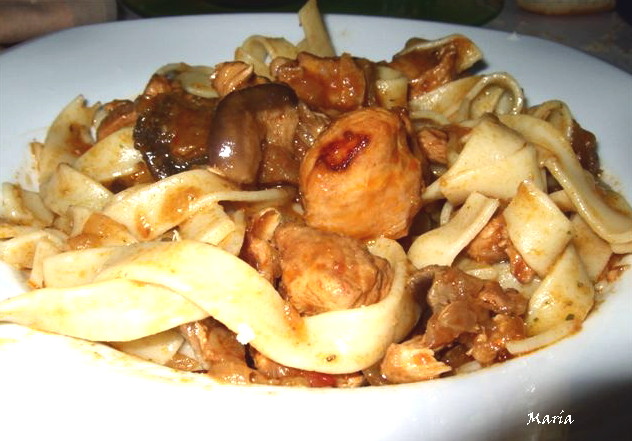 Para hincar el diente K+M = M+K: Pollo al estilo árabe con setas