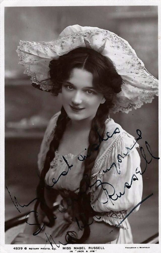 36 Beautiful Portrait Photos Of Victorian And Edwardian Actresses With