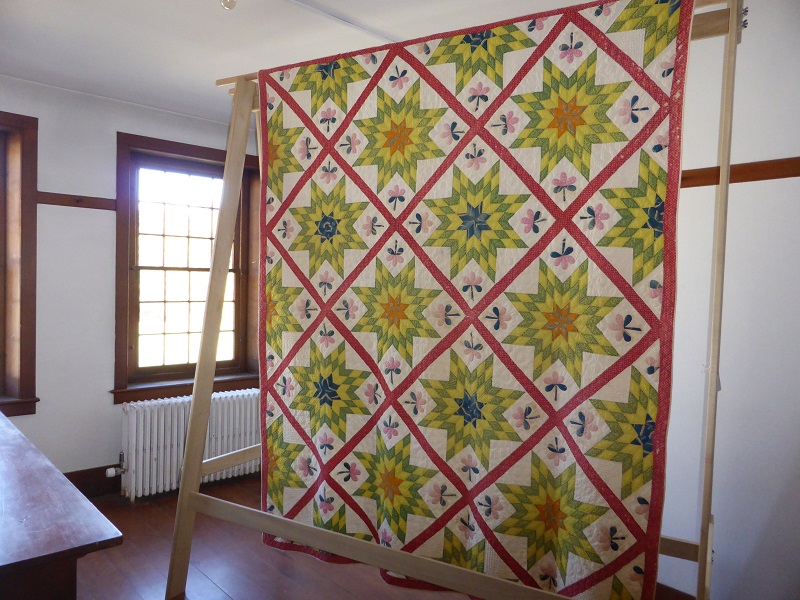 nb Parisien Star: Photos - quilt display Hancock Shaker Village