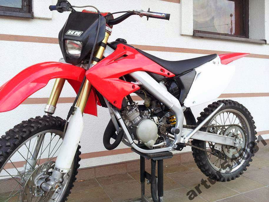 Pierwsze spotkanie z jednośladem 50cm3 by tzr: Honda HM CRE 50