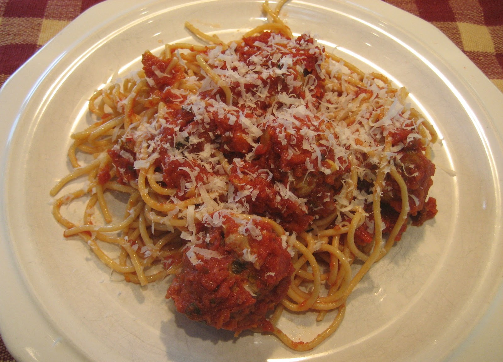 Chez Mona: Lighter Spaghetti and Meatballs
