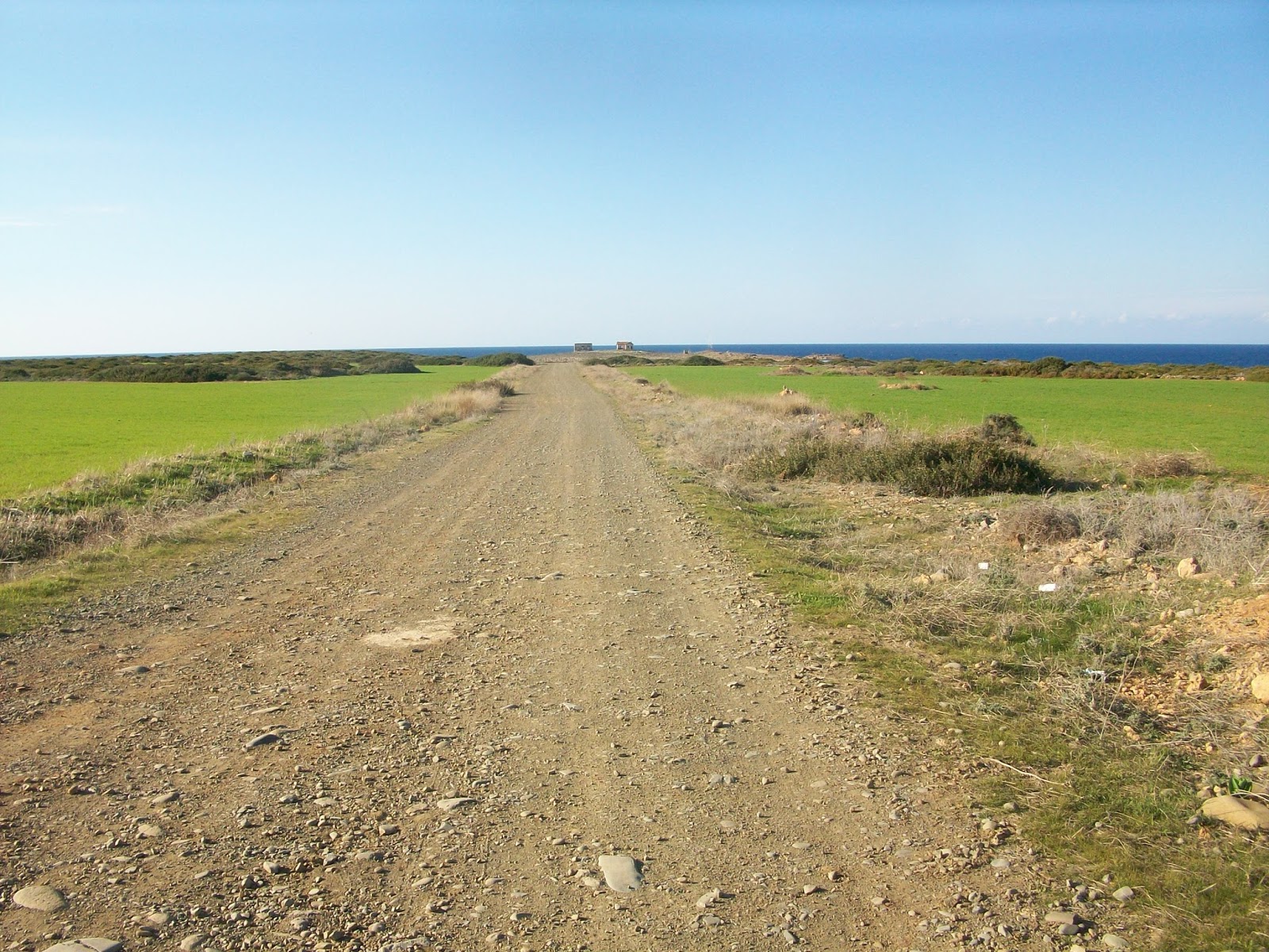 Gölge Gezgin: Cyprus Hiking 04 : Koruçam - Kayalar - Sadrazamköy