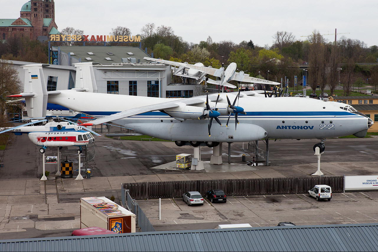 planepictures: Antonov An-22