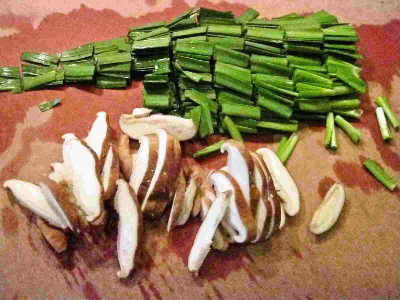 Recipes for Tom: Nira to koebi no chijimi / jijigmae Korean savory ...