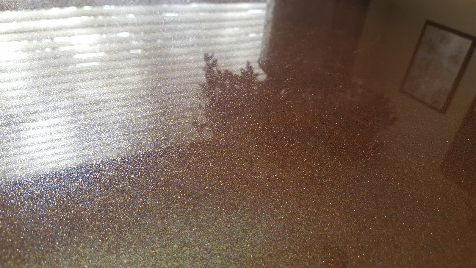 A (budget) DIY glitter table tutorial - MAKEunder