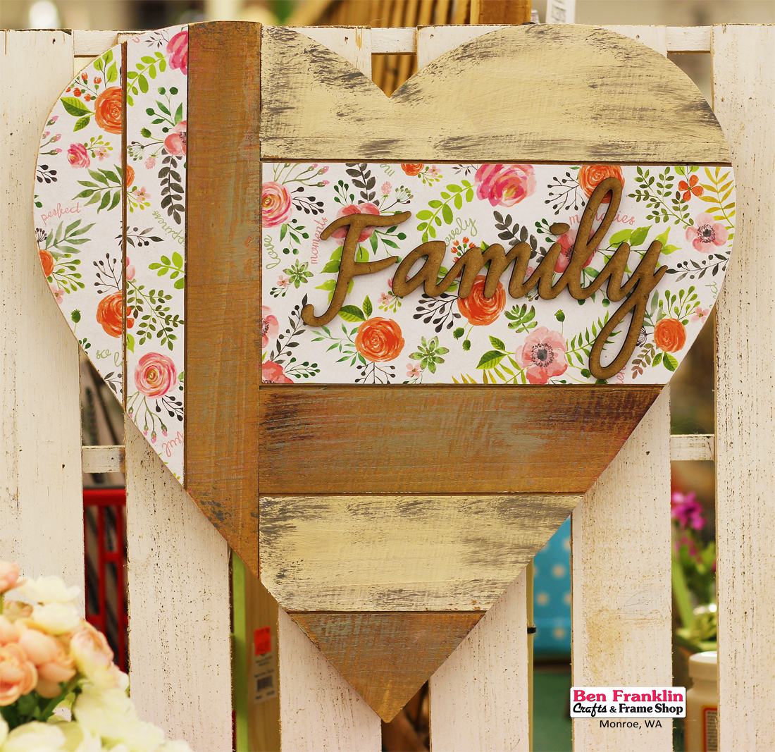 Ben Franklin Crafts and Frame Shop, Monroe, WA: DIY Wood Pallet Heart