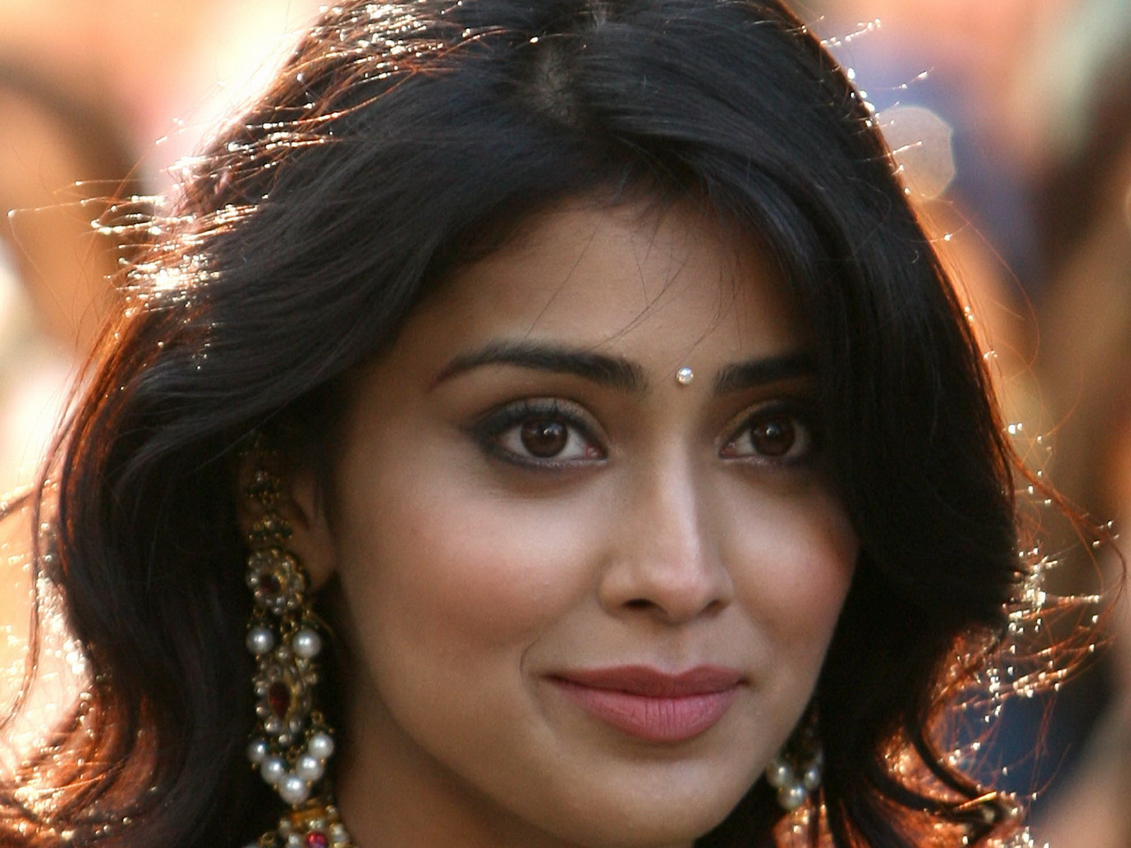 Indian Actress & Actors: Shriya saran wallpapers - Shriya saran Latest news