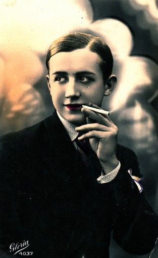 ¿ Cúal es la diferencia entre Flappers y Garçonne?