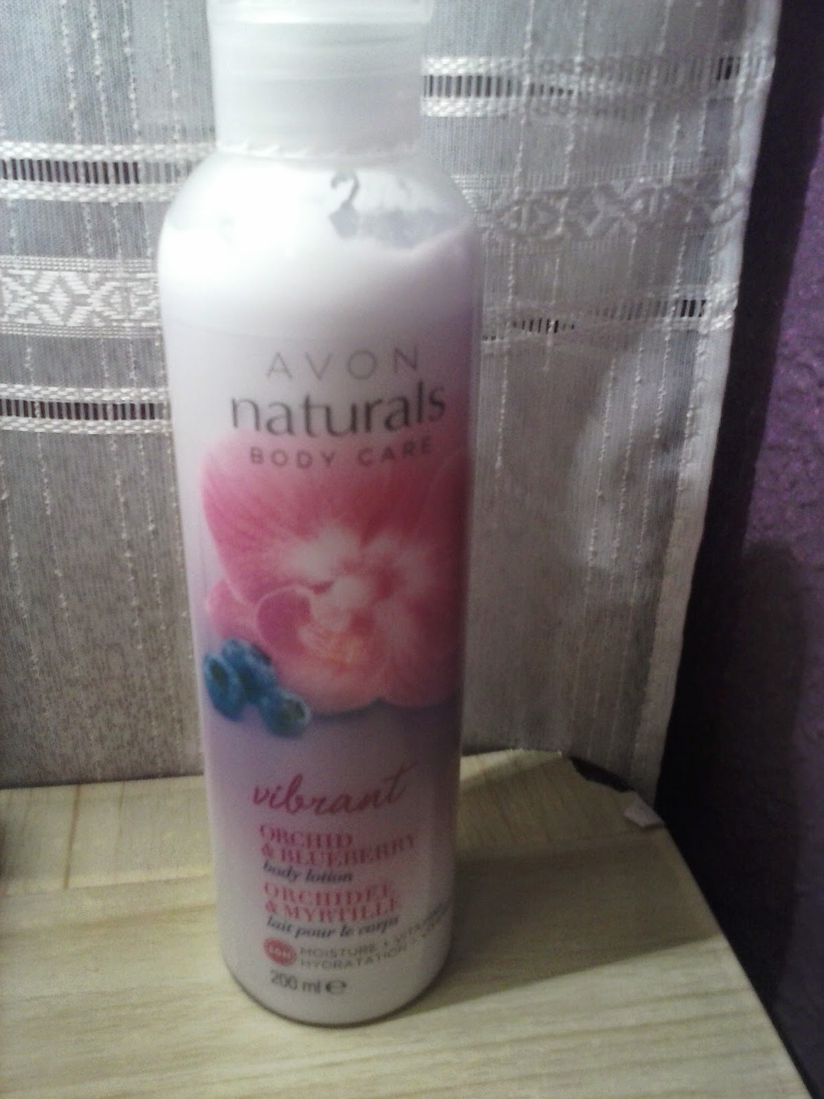 Avon Vibrant orchid & blueberry