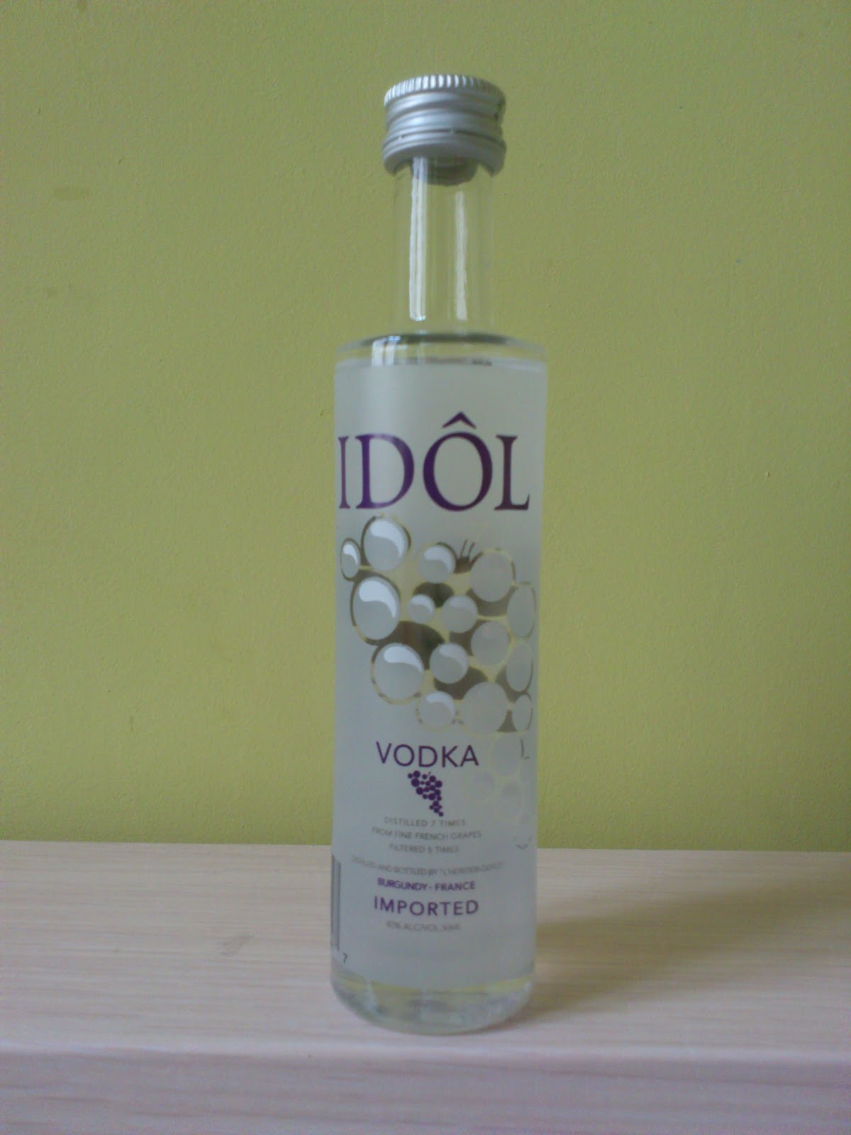 Miniaturki Alkoholi. Najlepsze drinki.: Wódka