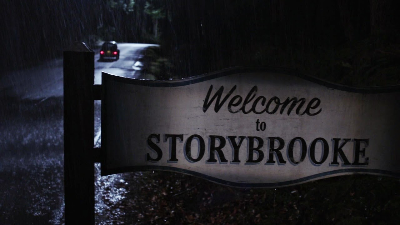 The Little White House On The Seaside: Welcome To Storybrooke