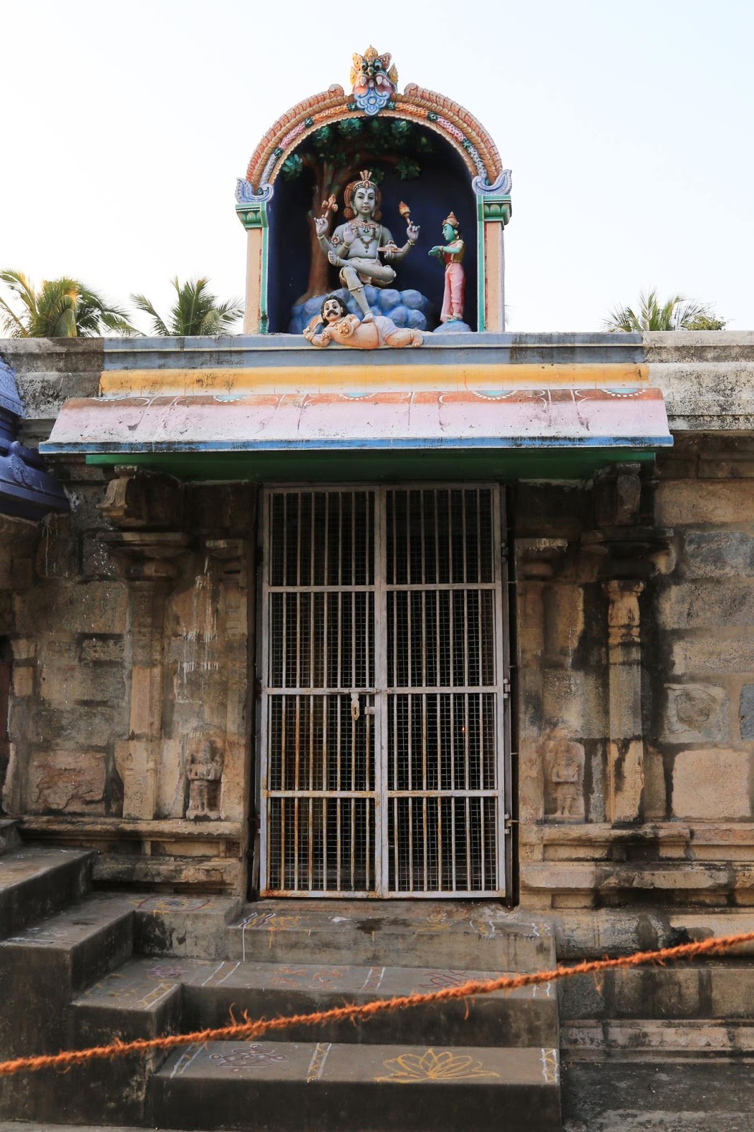 Tamilnadu Tourism: Thuyartheertha Nathar Temple, Omampuliyur, Cuddalore
