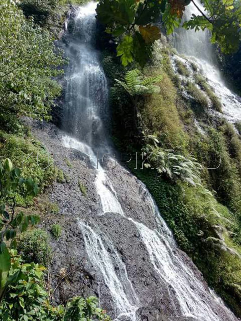 Curug Wangun, Air Terjun Tertinggi di Jawa Barat - KurangPiknik.ID ...