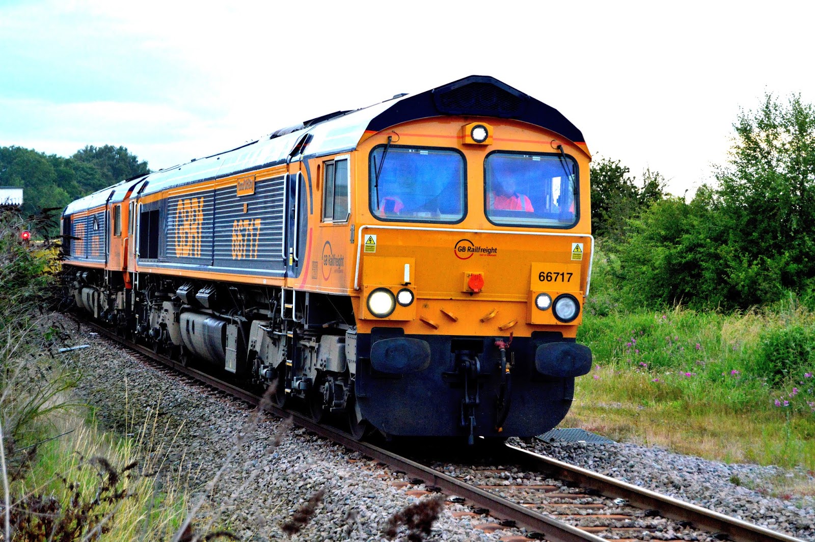 'Along These Tracks' Train Photos Site : Photo Class 66717 GBRF Diesel ...