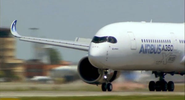 A350 XWB News: A350 XWB first flight Landing