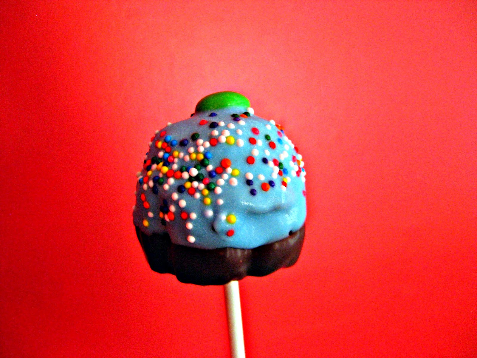 Cupcake cake pops - Eva Bakes