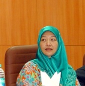 WARISAN RAJA & PERMAISURI MELAYU: Permaisuri dan Puteri Berhijab.