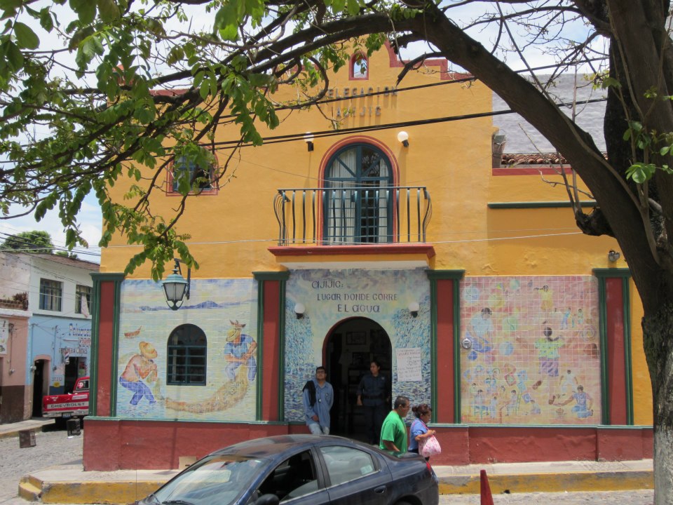 Mexiphile: one who loves Mexico and its culture