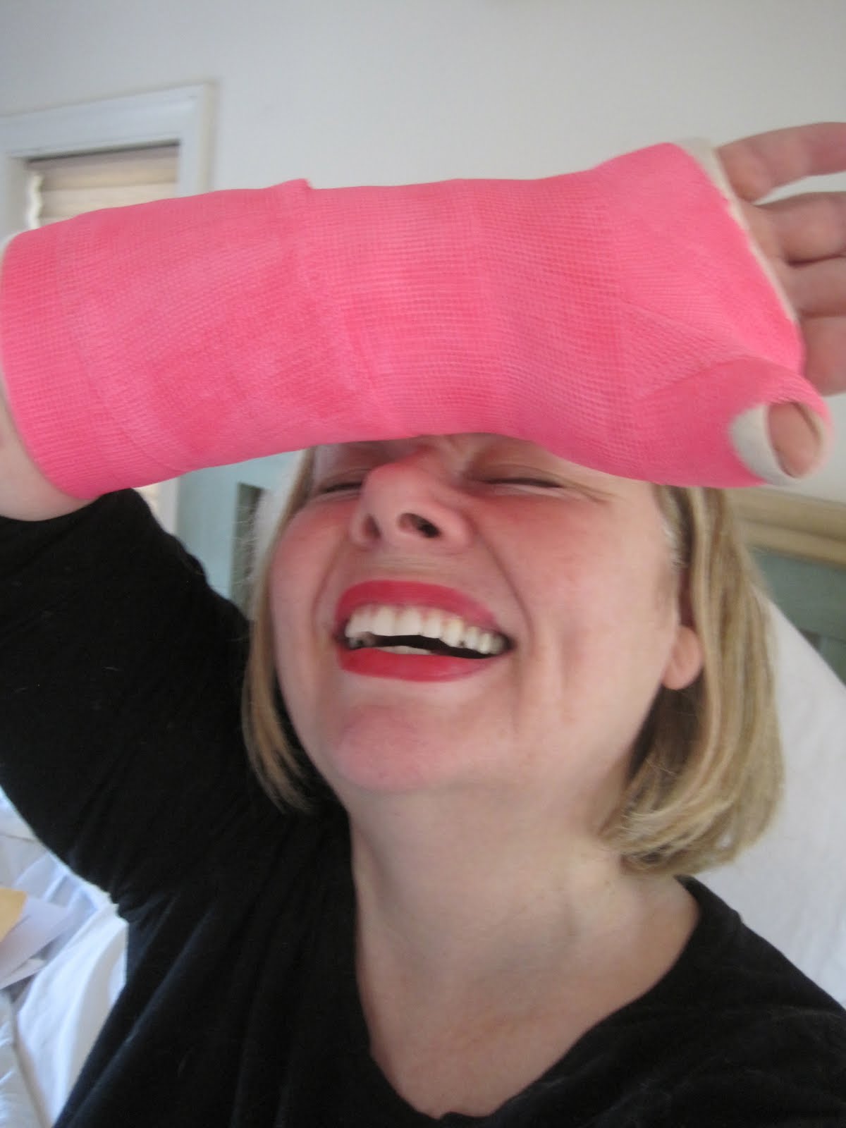 Jamie Cat Callan: Bonjour, Hot Pink Cast!