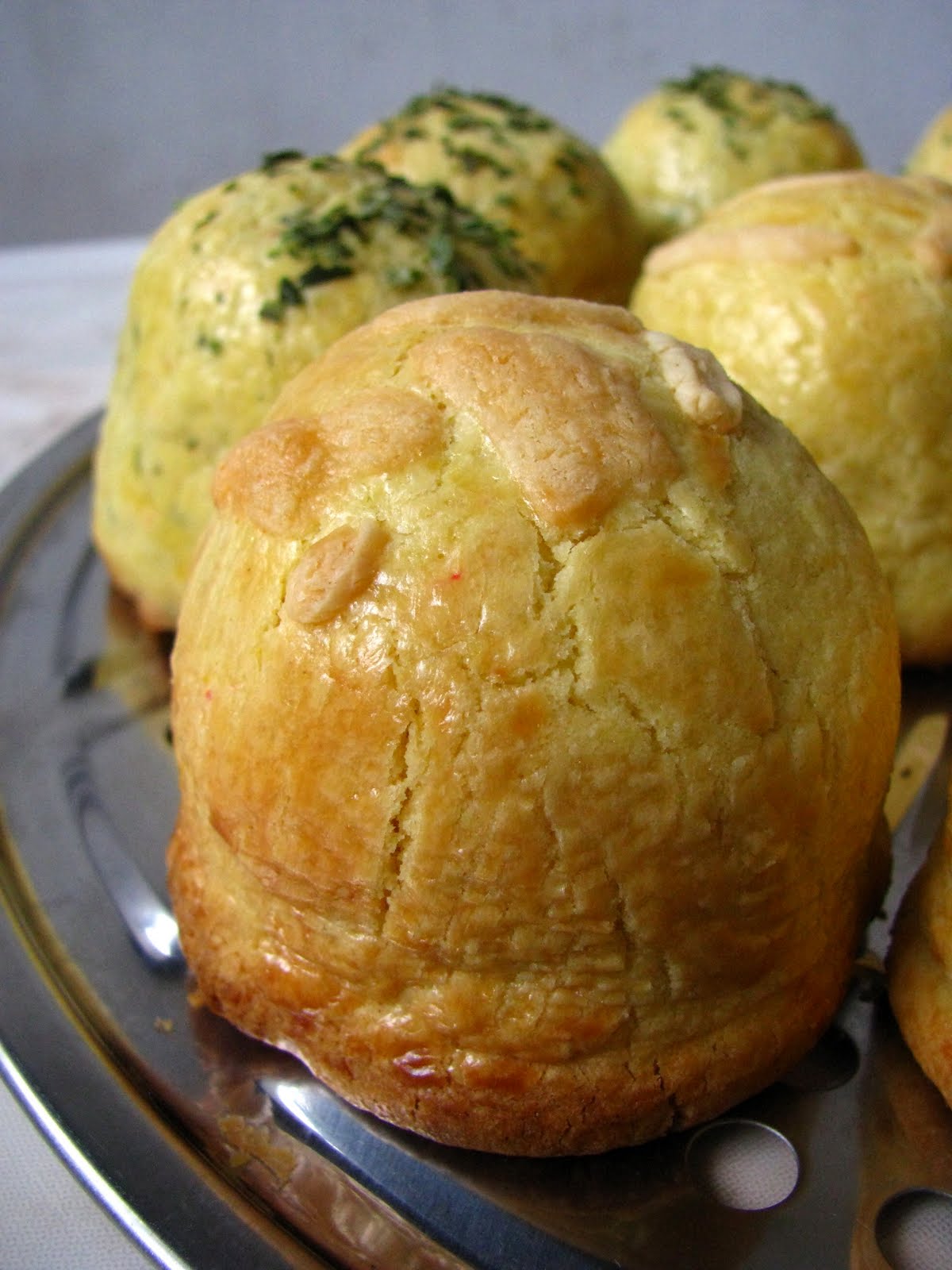 Blue Cheese & Nori Flakes Shanghai Mooncake...& A Surprise!