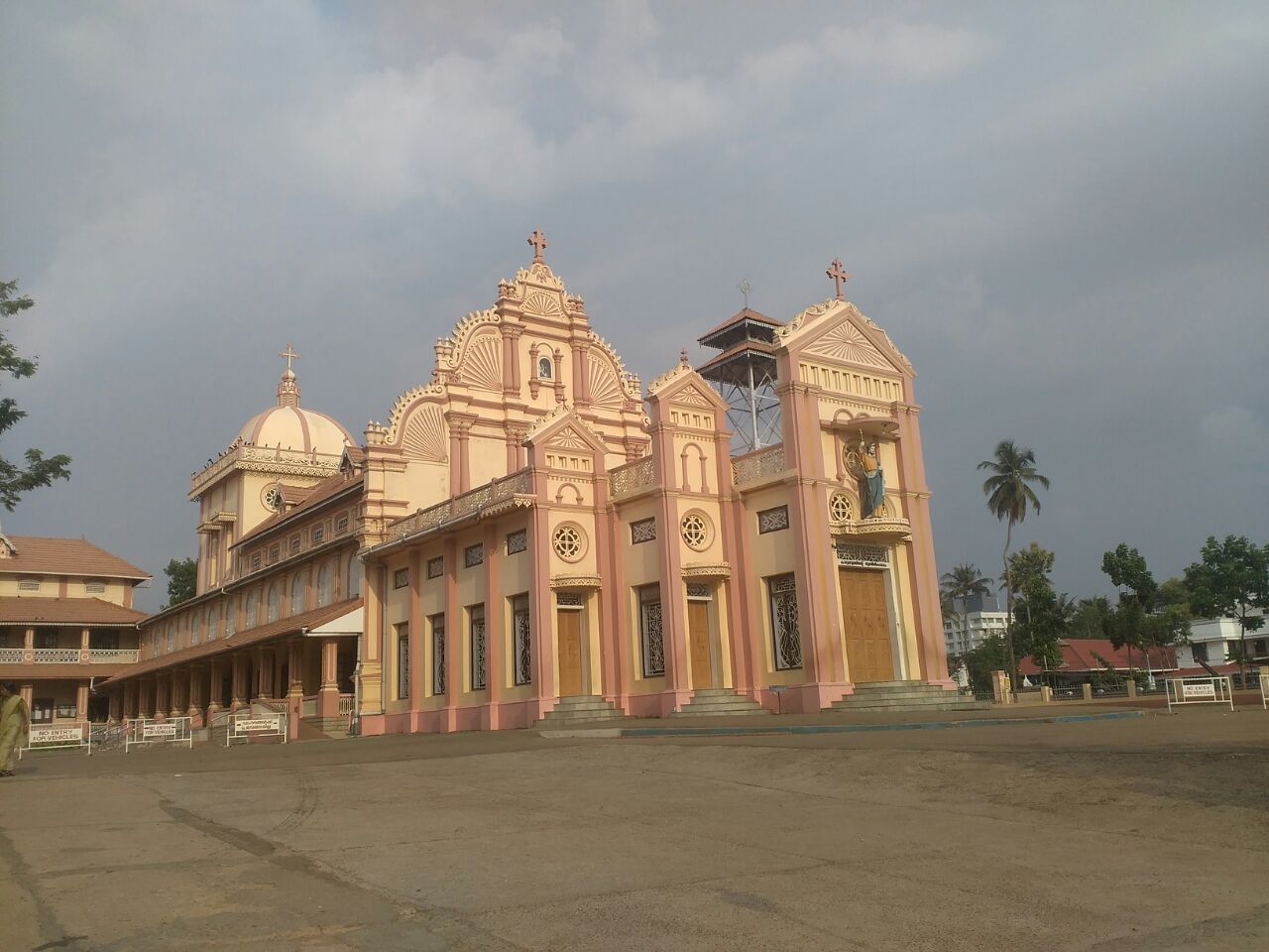 SAINT THOMAS' CHRISTIANS OF MALABAR