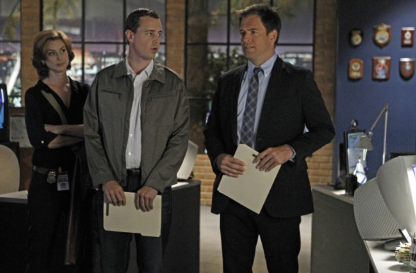 These Are Their Stories: Diane Neal in NCIS “Lost At Sea” Photos & Promo