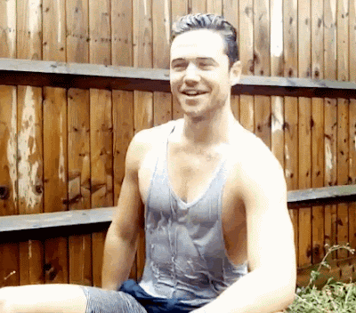 my new plaid pants: Good Morning, Gratuitous Tom Ainsley