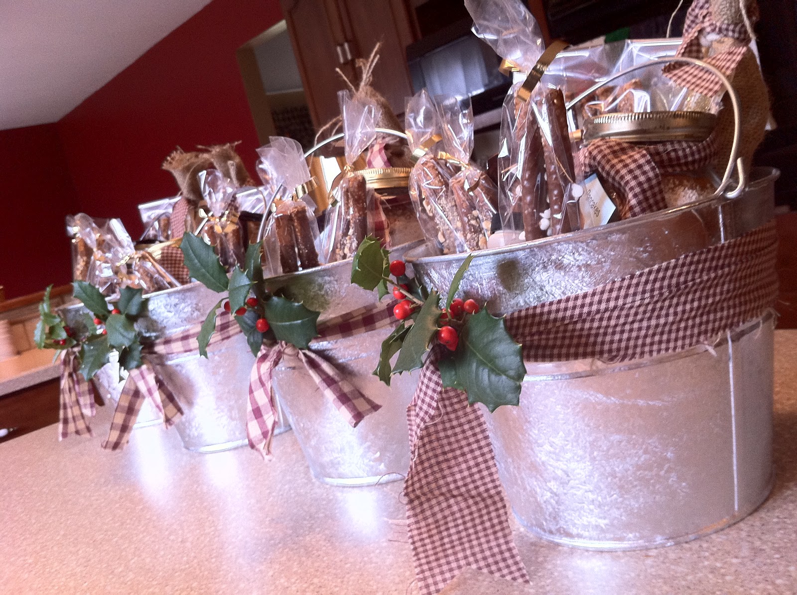 Fashioned4You: Gift Buckets Galore