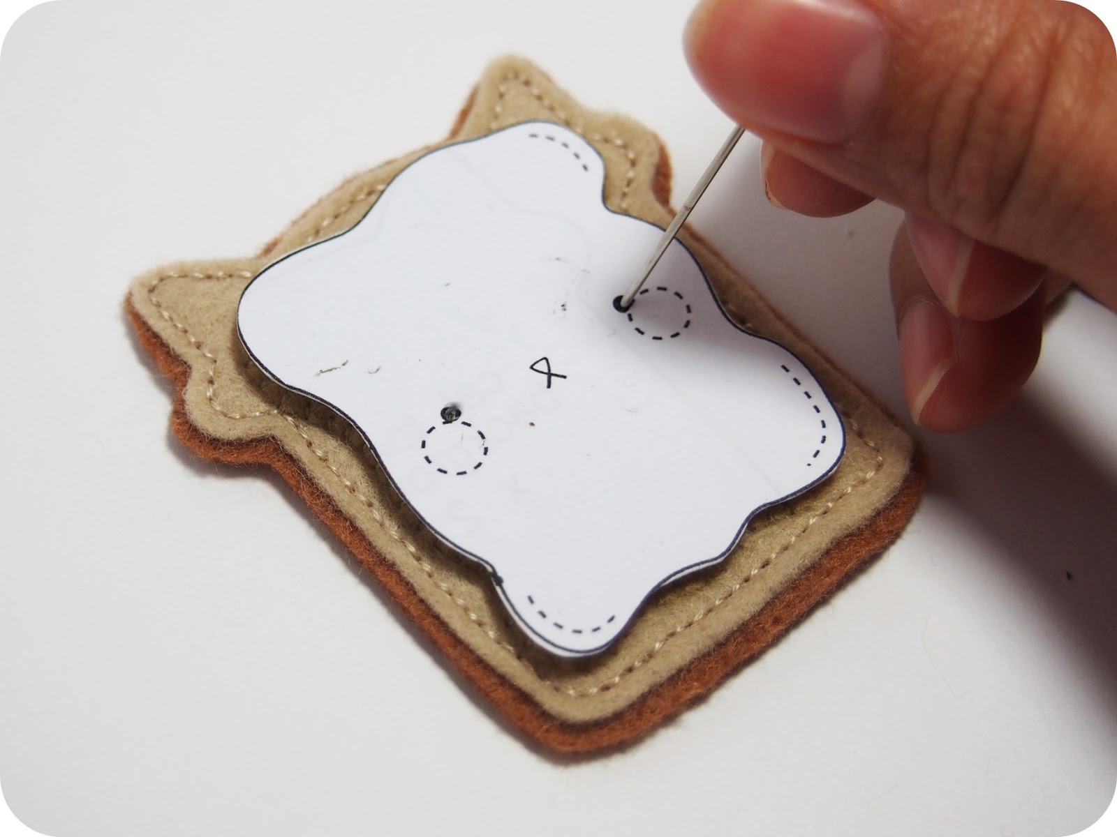 Crafters Boutique: Free Pattern of the Month - Kitty Peanut Butter ...