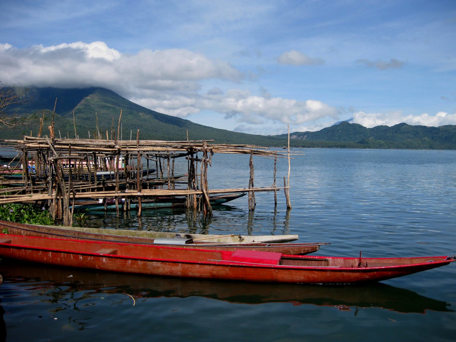 Lake Buhi, Philippines | Christine Loves to Travel